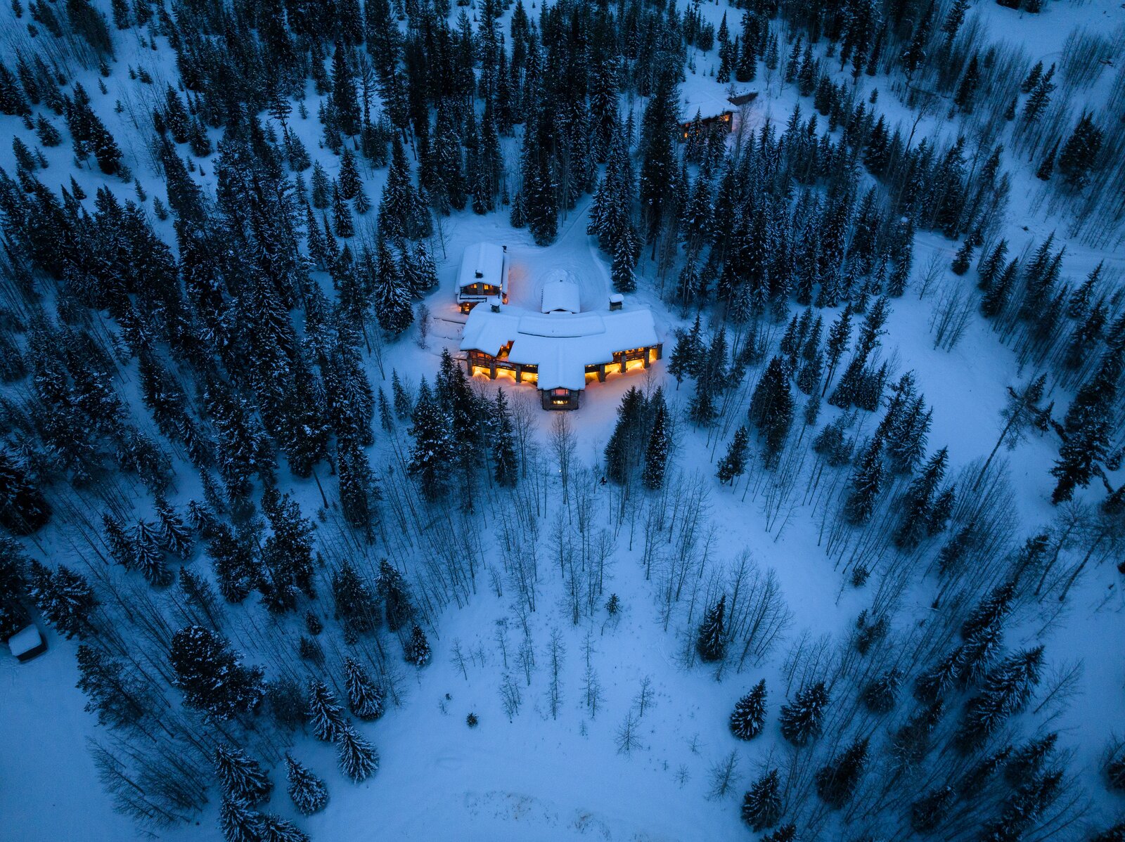 Photo 18 of 27 in HEARTWOOD IN CRESCENT H RANCH by Lion & Orb - Dwell