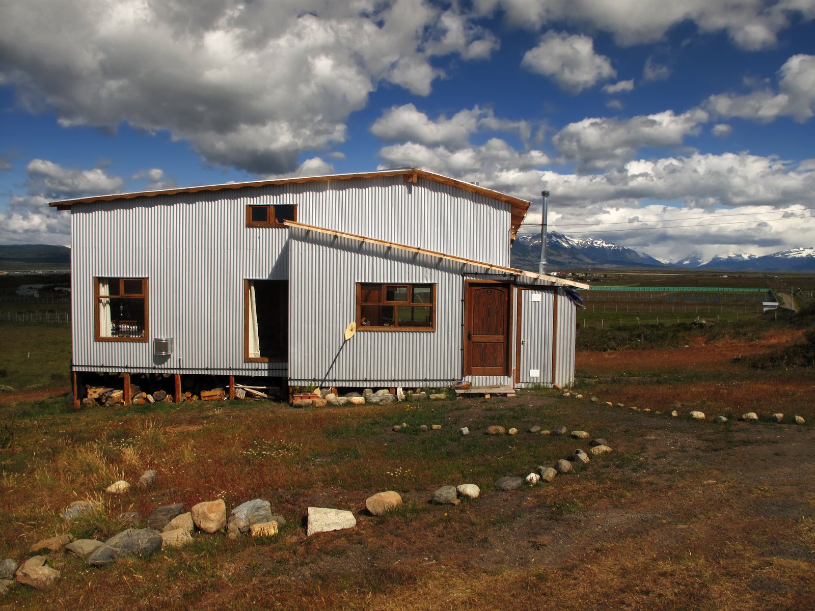 Photo 4 of 5 in DISTORTED HOUSE MODEL 1 by Studio-FV - Dwell