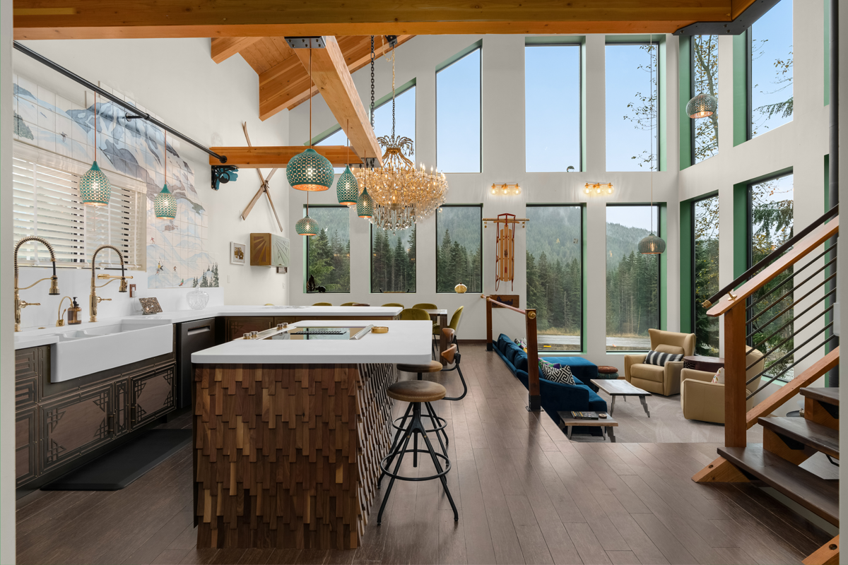 Photo 4 of 29 in The YETI Chalet by Jesse Howard - Dwell