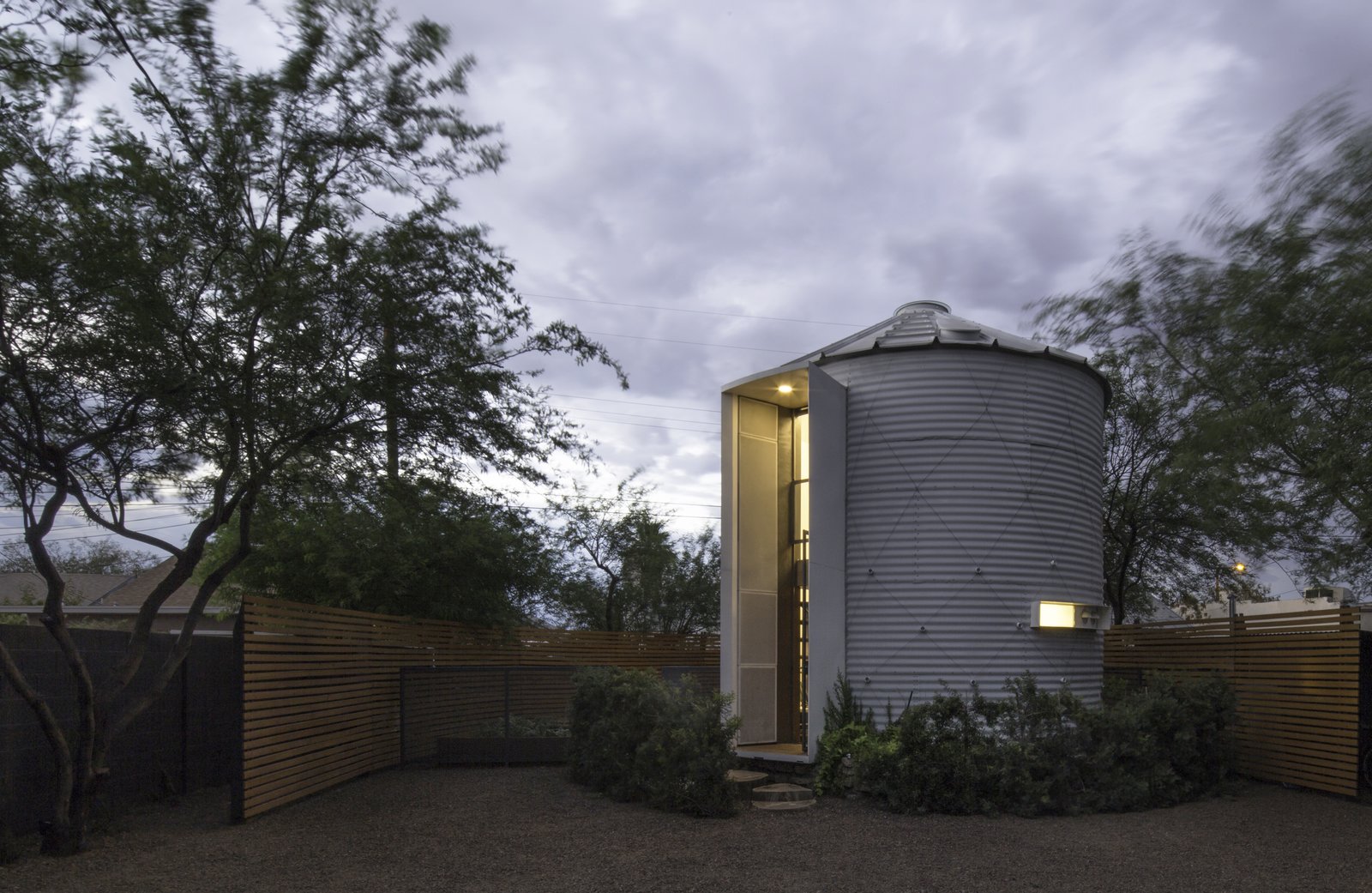An Old Grain Silo Makes an Enchanting Tiny Home in Phoenix - Dwell