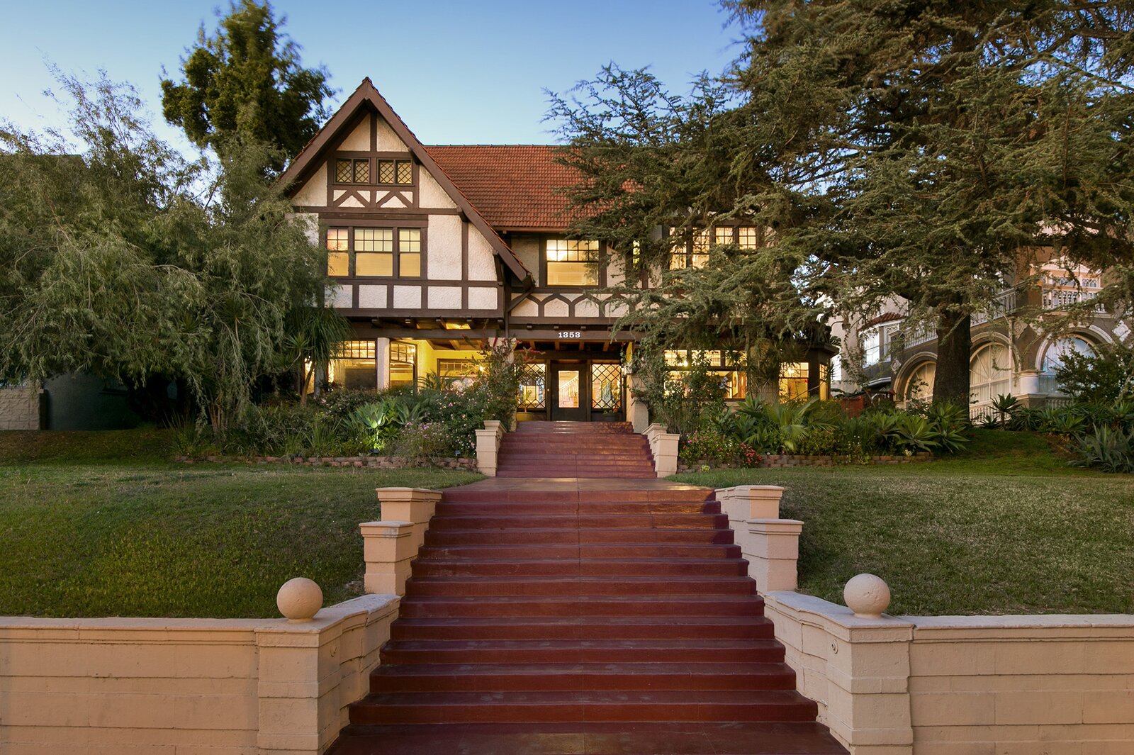 The Raphael House, 1903, Architects Sumner Hunt and Wesley Eager… - Dwell