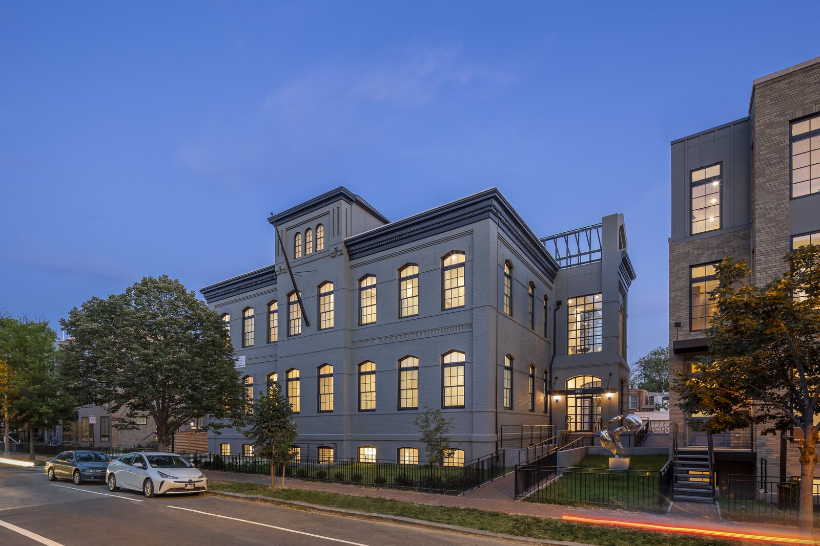 Photo 2 of 17 in The Collection at R Street by Teass \ Warren ...