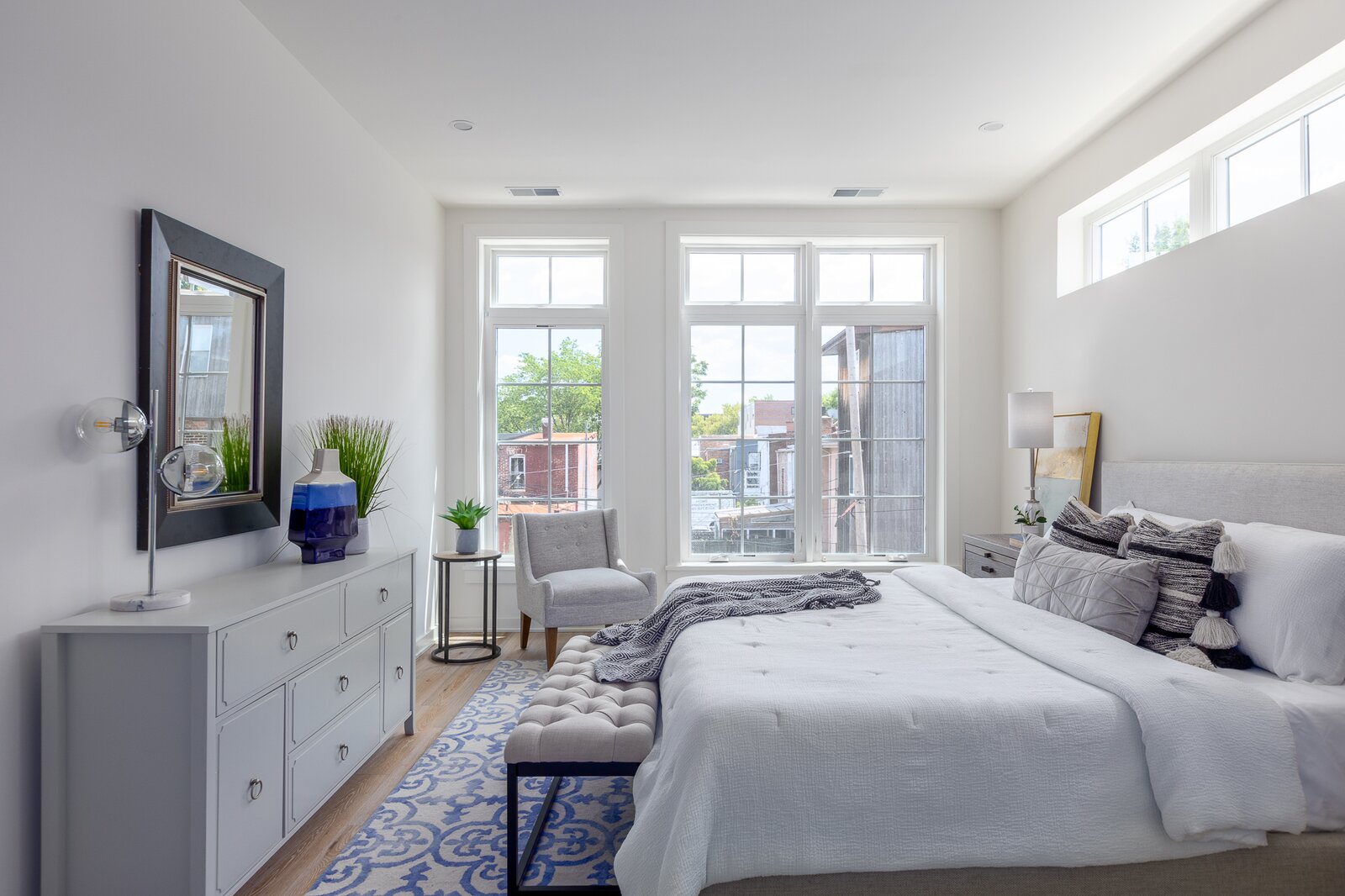 Photo 17 of 17 in The Collection at R Street by Teass \ Warren ...