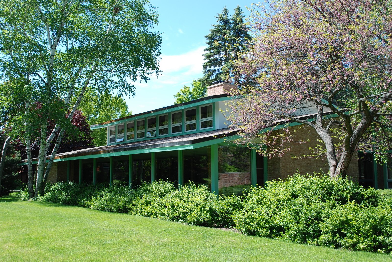 Photo 2 of 9 in The Robert Bennett Residence - Dwell