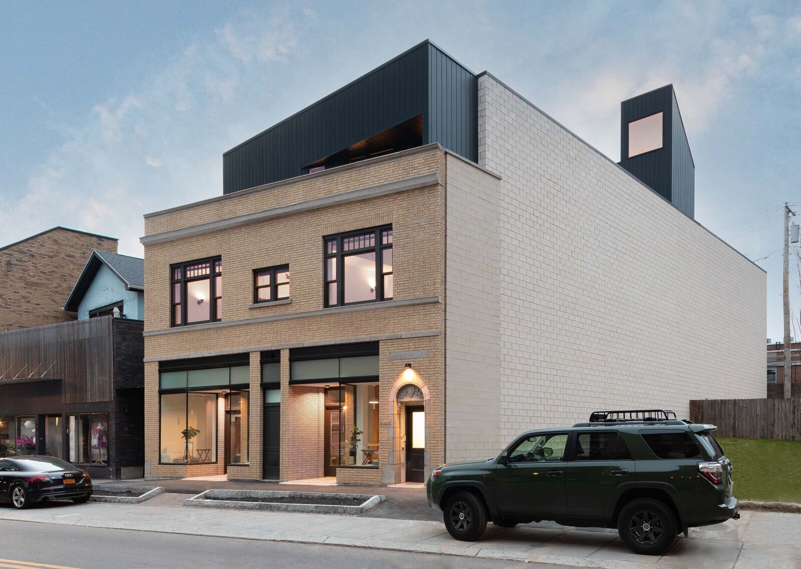 Photo 3 of 14 in Allen Apartments by asap/ adam sokol architecture ...