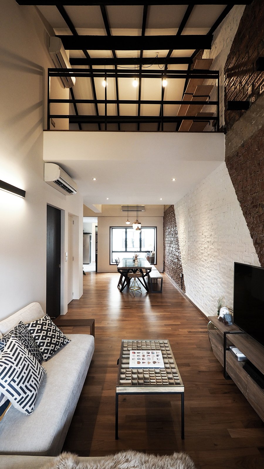 Photo 1 of 15 in The Singapore Designer Loft: A Fusion of Old and New ...