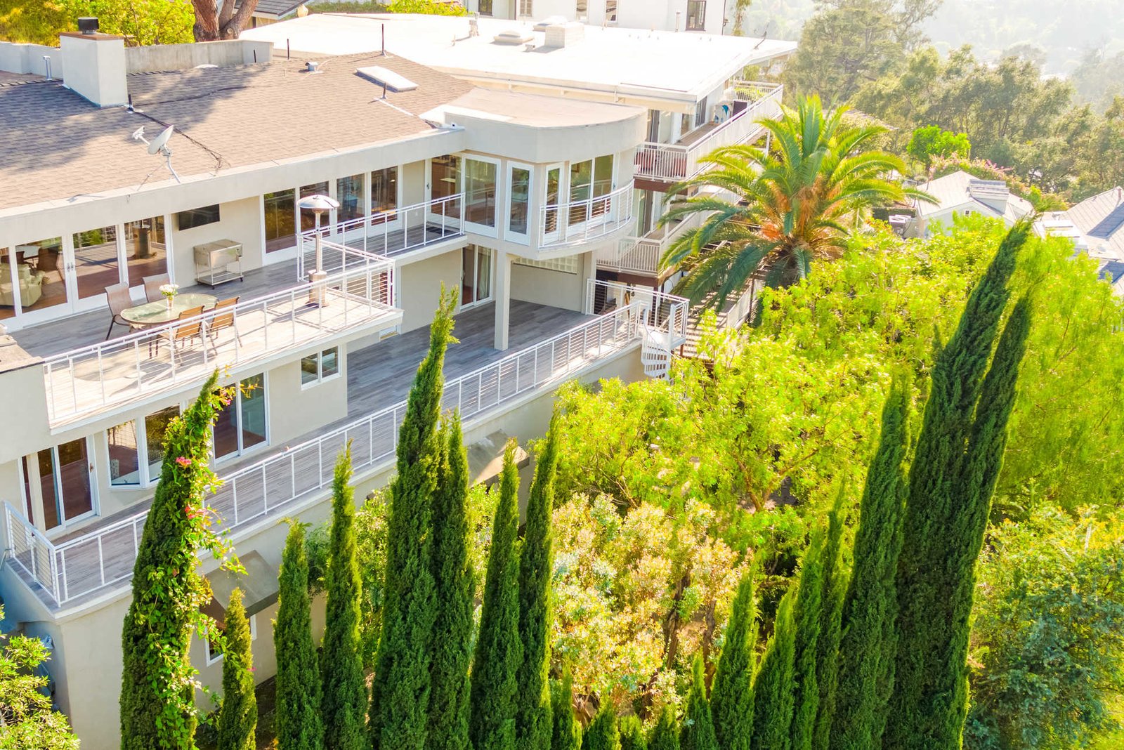 Former Home of Bugs Bunny Creator Dazzles in the Hollywood Hills… - Dwell