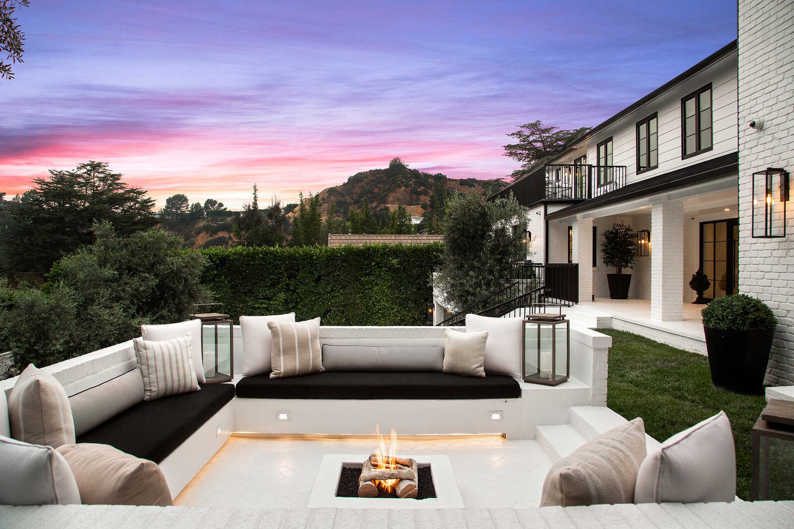 Photo 14 of 17 in Home Featured On Popular Television Show Takes Center ...