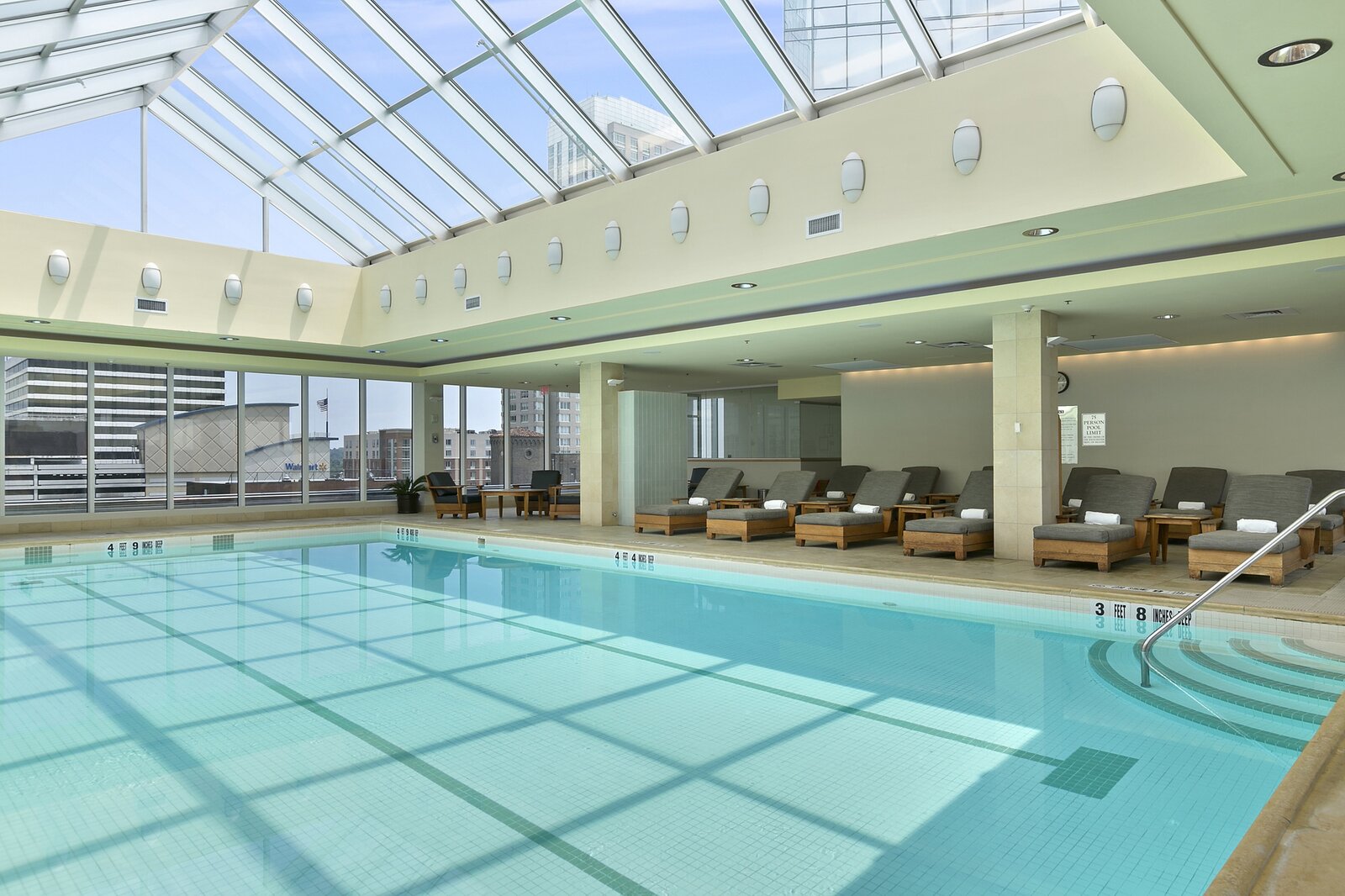 Photo 12 of 12 in Immaculate Westchester Unit Inside The Ritz-Carlton ...