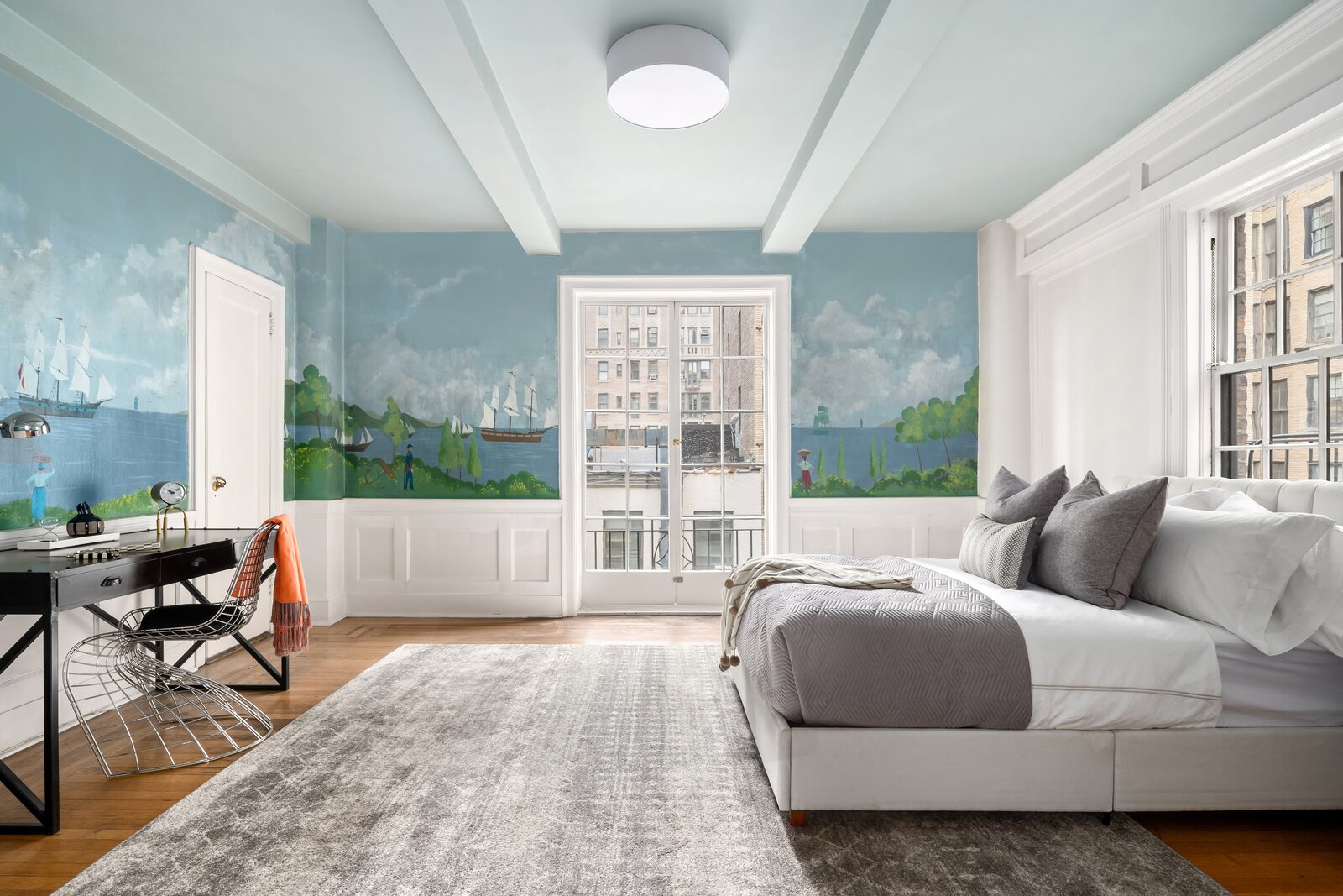 Photo 5 of 7 in Artist-Inspired Greenwich Village Duplex Features ...