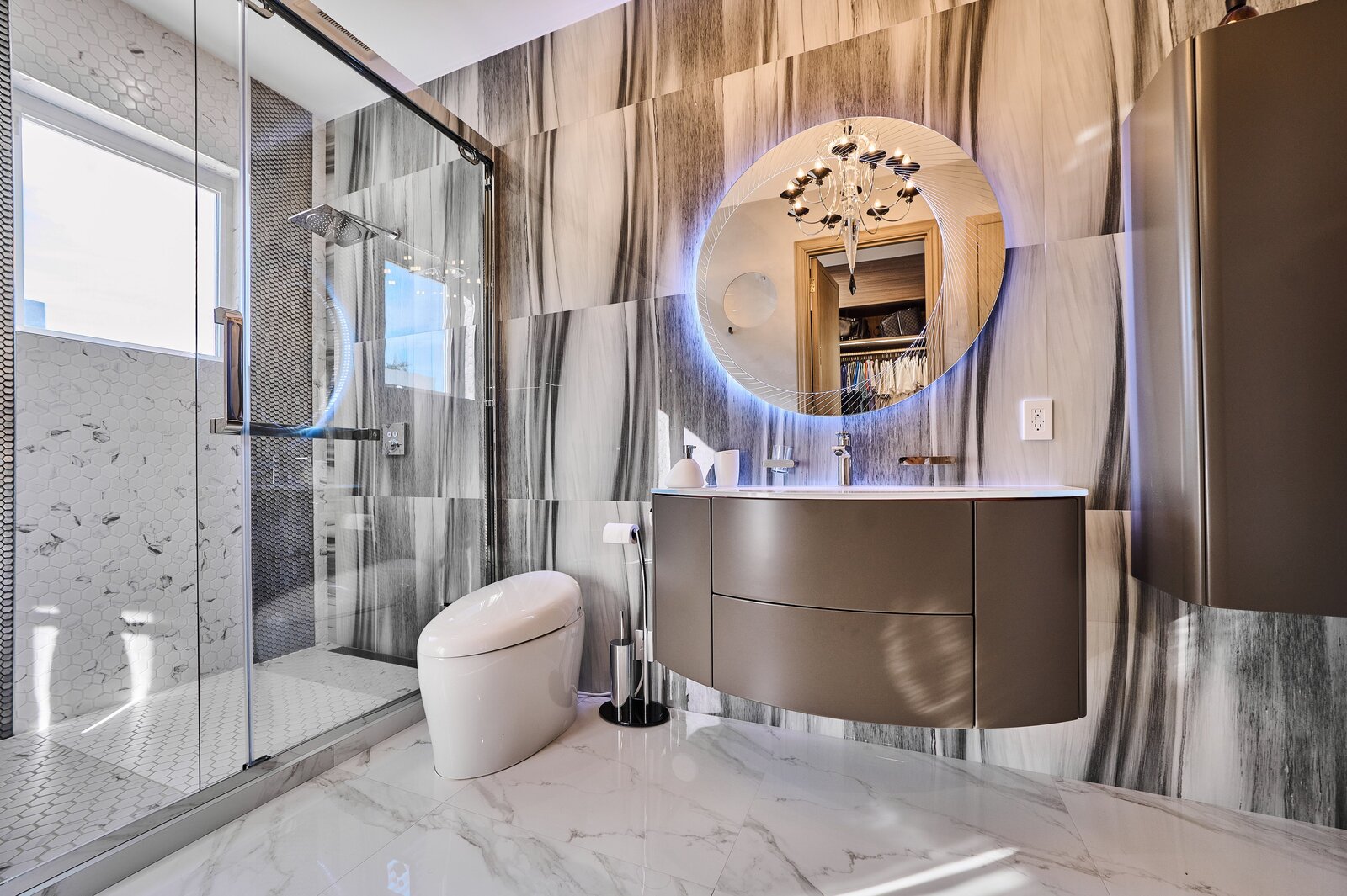 Photo 3 of 9 in Magnificent Custom-Built Estate Lists in Golden Beach ...