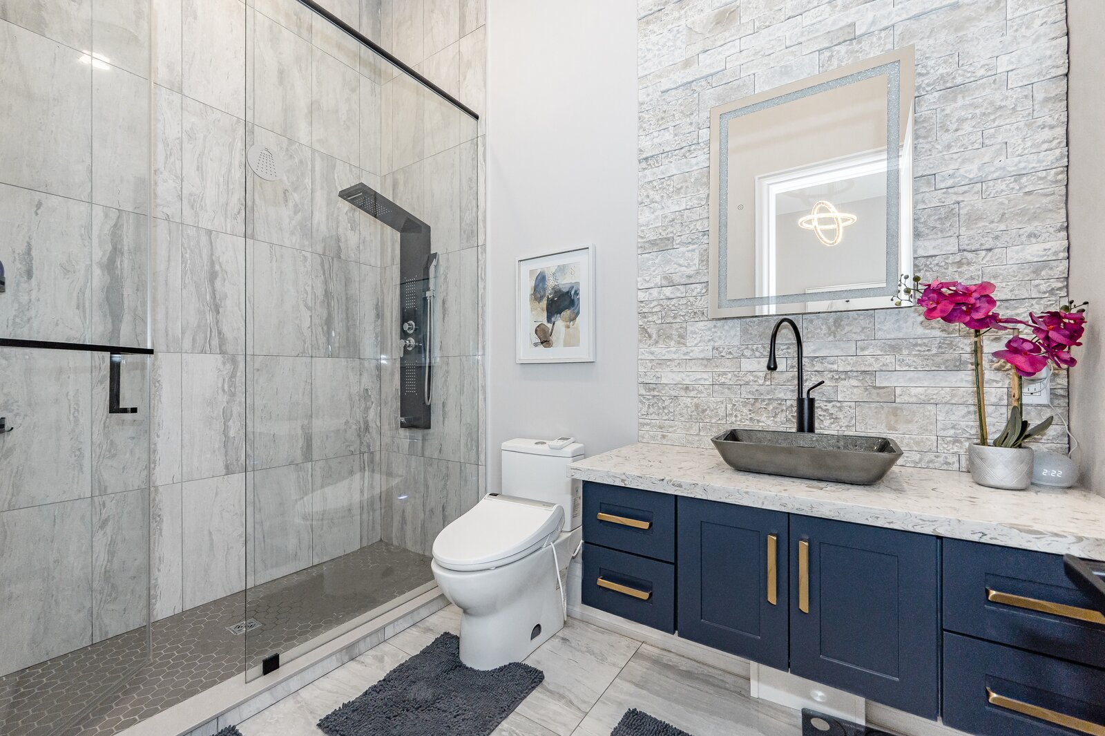 Photo 7 of 7 in A Timeless Masterpiece in Canada’s Most Enchanting Town ...