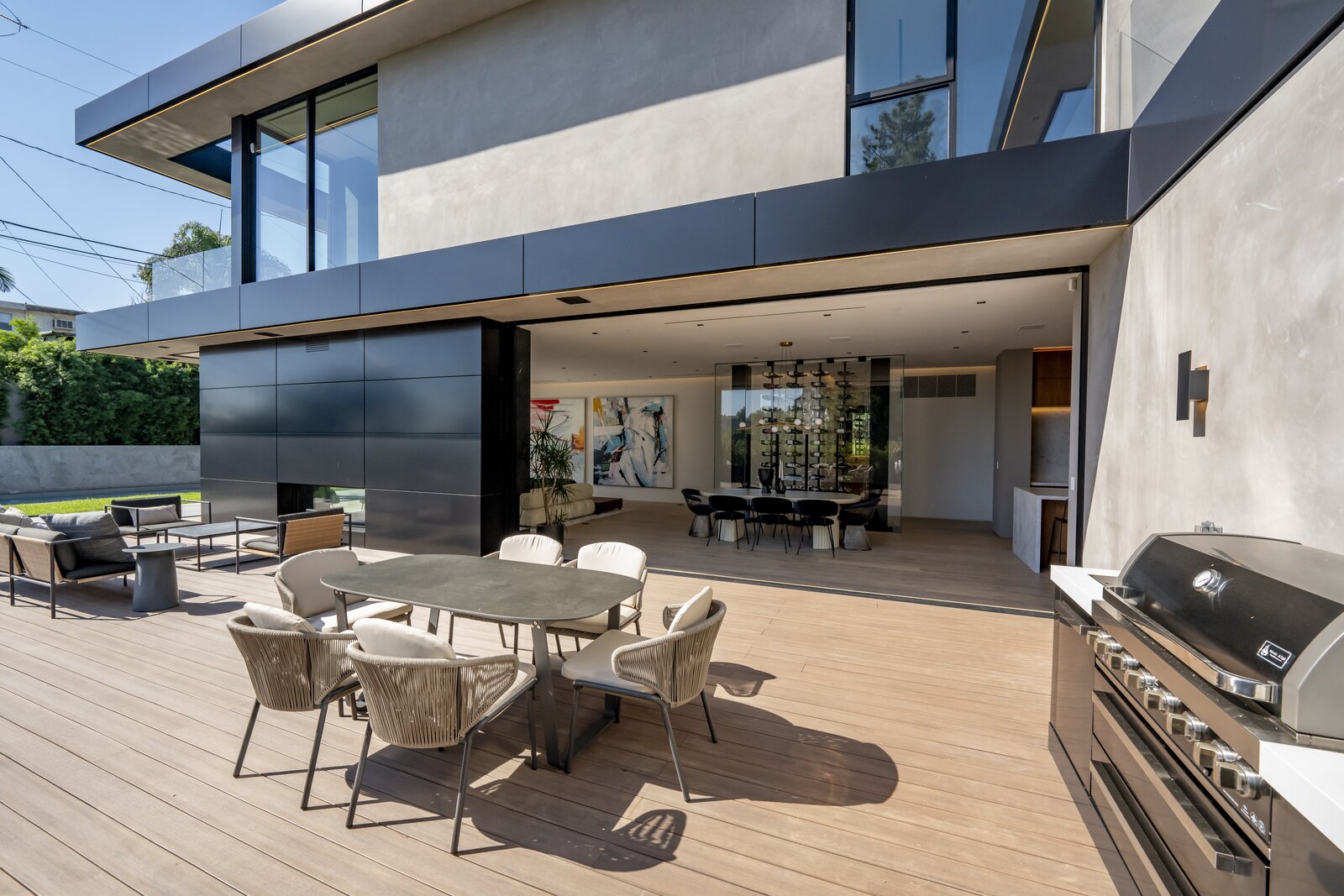 Photo 17 of 39 in The Elysian House in South Pasadena by Luxury Homes ...