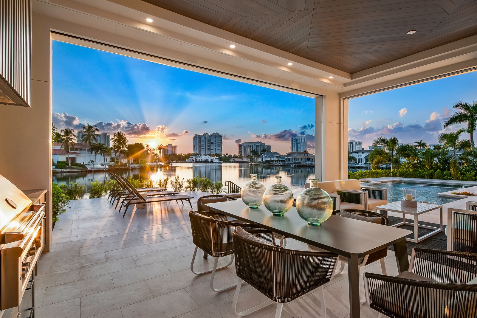 Photo 4 of 8 in A Majestic Waterfront Oasis in Naples, Florida by Luxury Homes & Lifestyle - Dwell