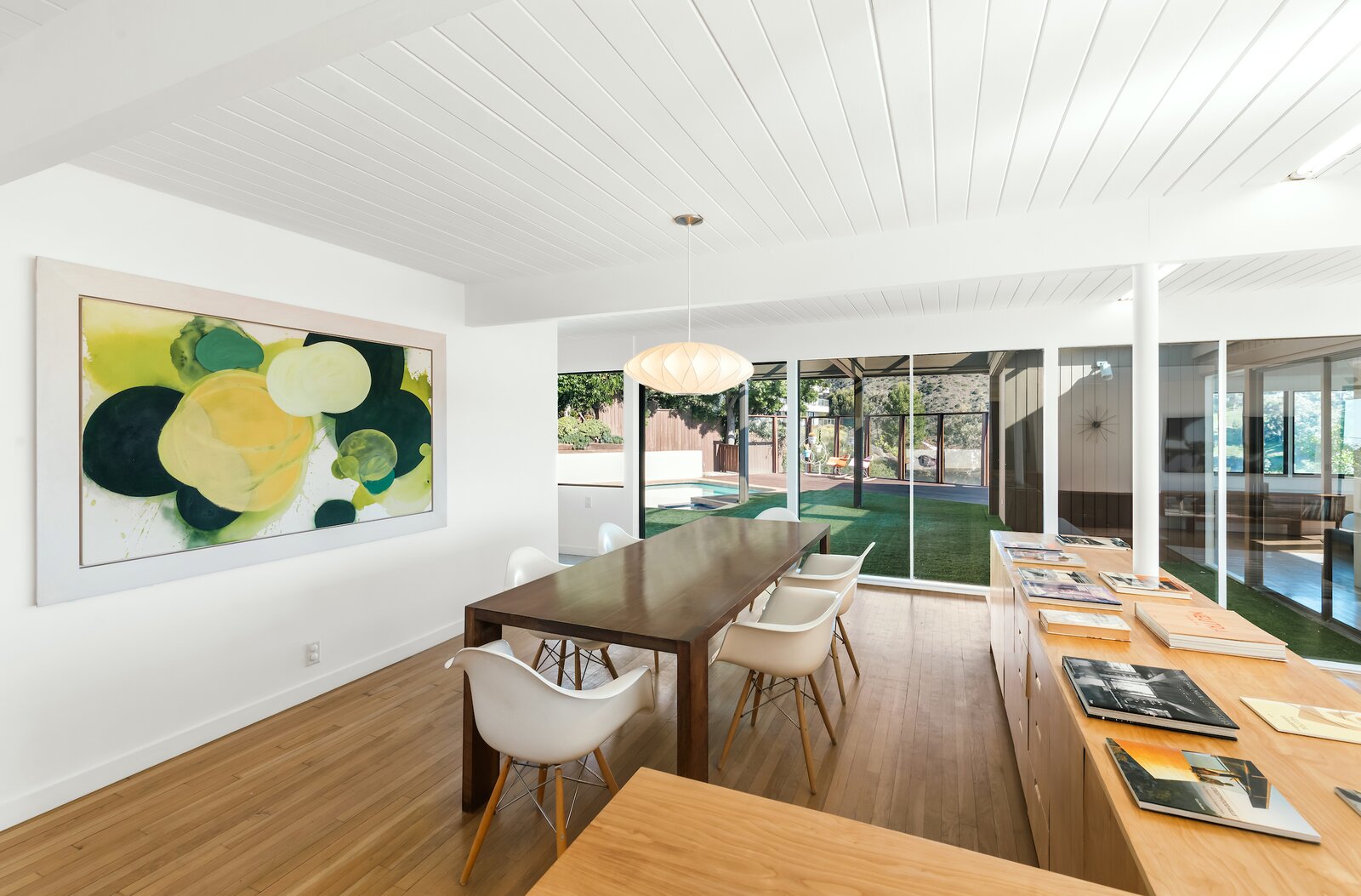 Photo 16 of 46 in Richard Neutra's Adler House: Iconic Architecture and ...