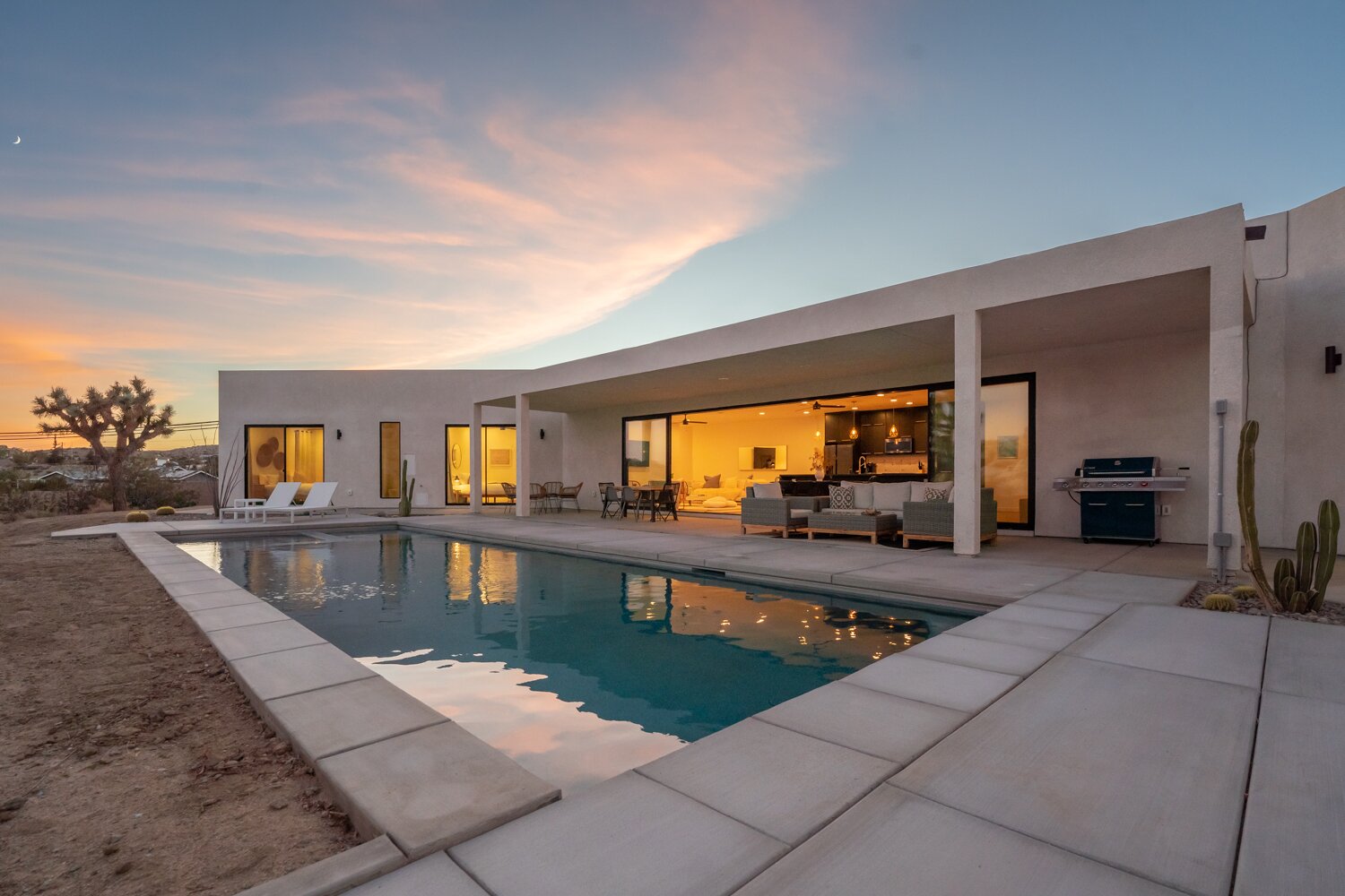 Photo 4 of 20 in Experience Desert Luxury: Mars Landing House by Luxury ...