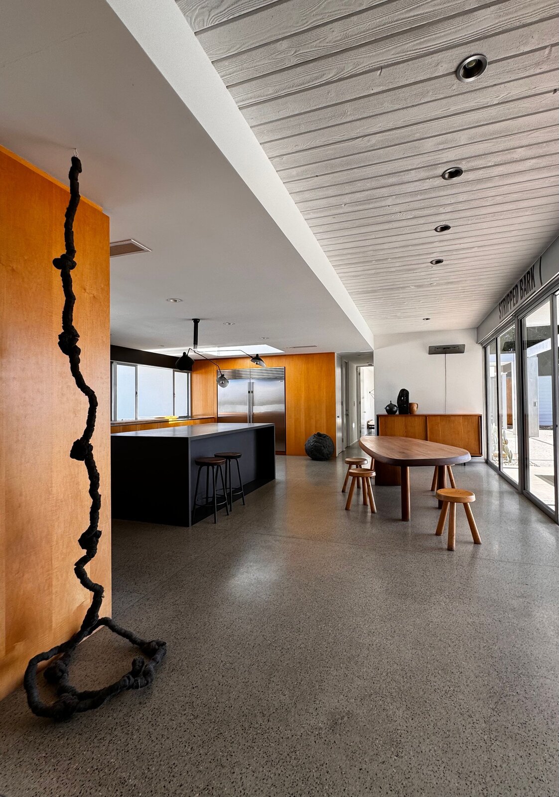 Photo 9 of 16 in See this An Iconic Richard Neutra-Designed Home With ...