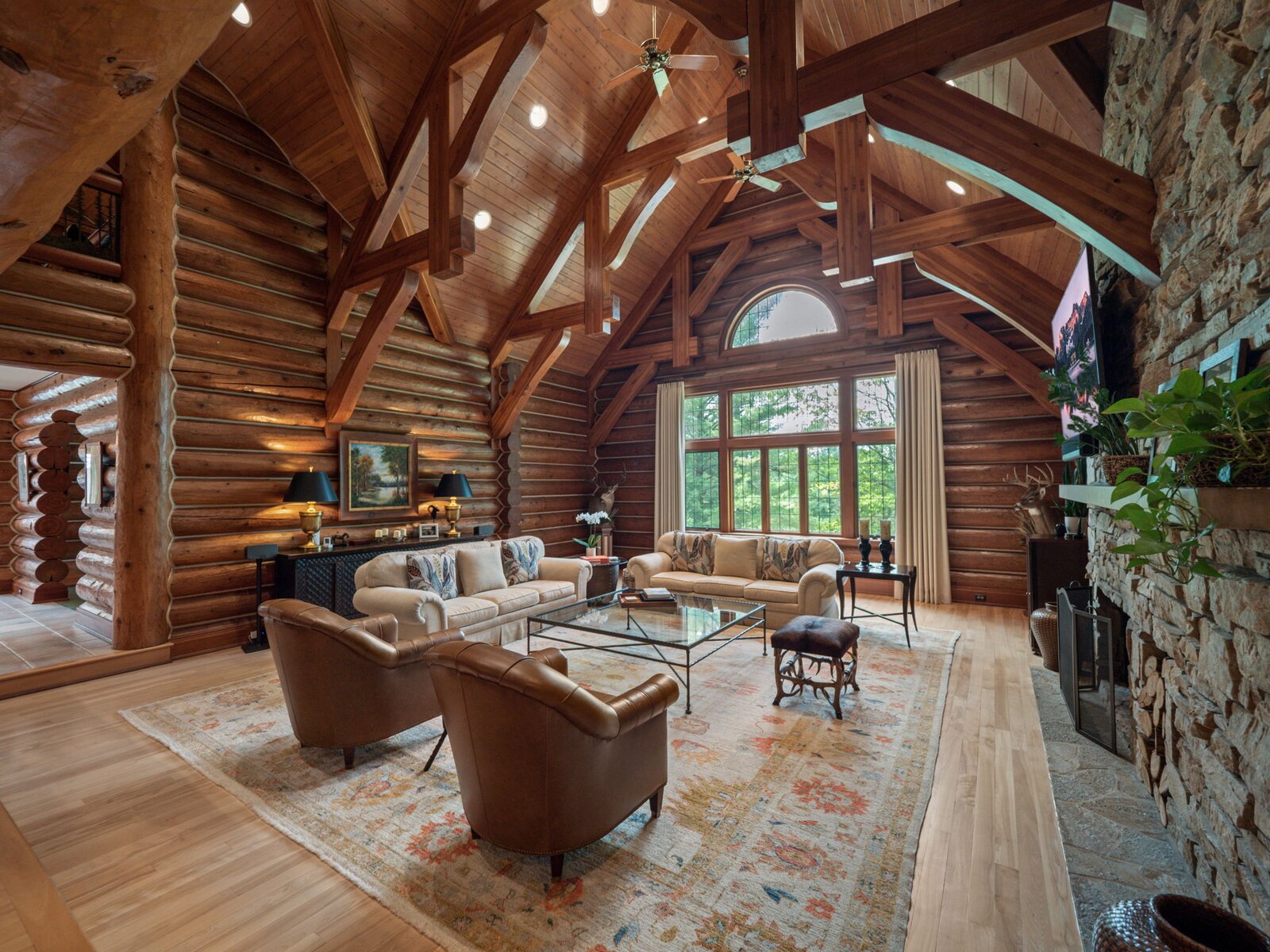 Photo 15 of 24 in Embracing Nature and Elegance in a Michigan Log Residence by Luxury Homes ...