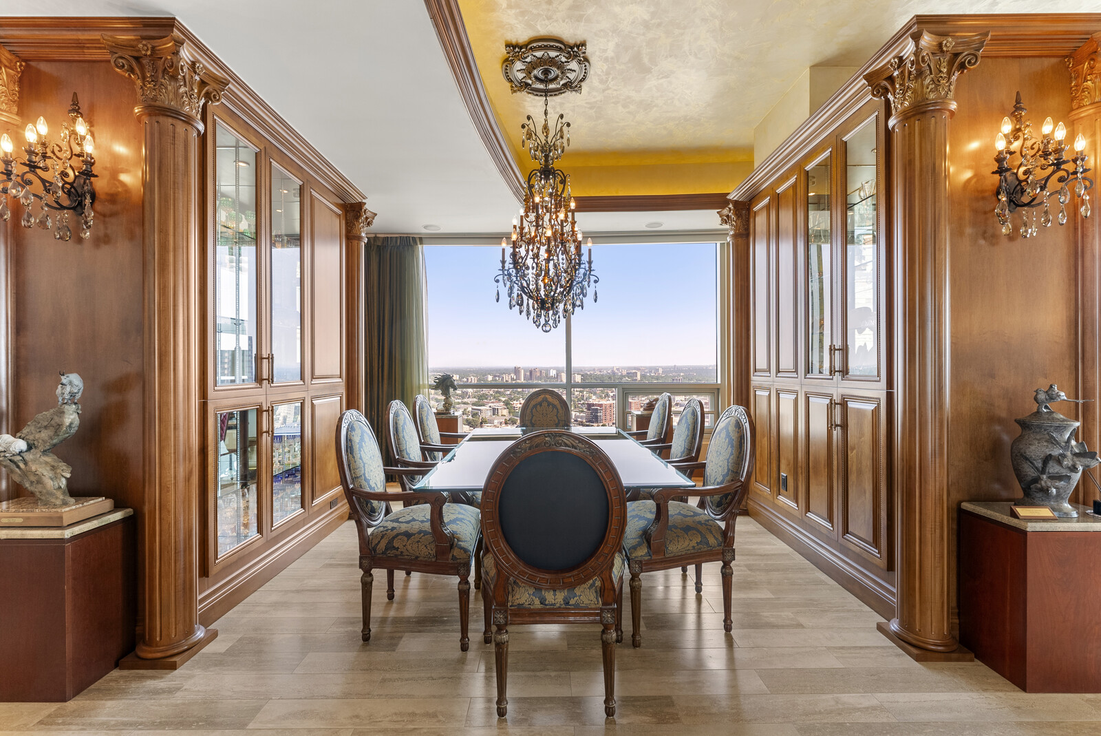 Photo 2 of 12 in Discover the Pinnacle of Luxury Living in Denver’s ...