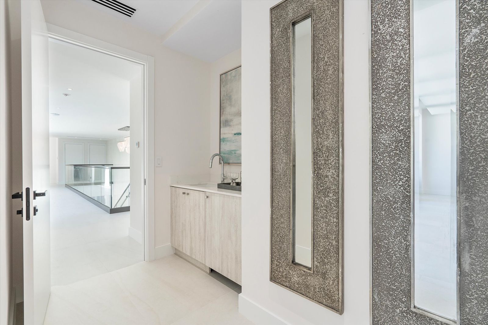 Photo 8 of 21 in Architectural Masterpiece in Rio Vista Redefines ...