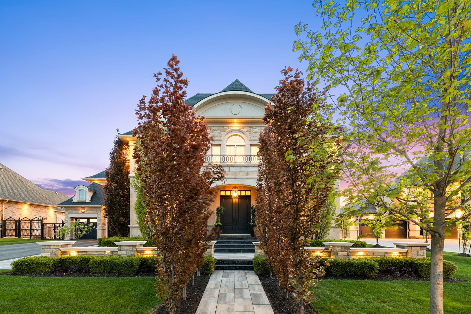 Photo 2 of 32 in Elegant Custom Estate with Resort-Style Outdoor Living ...