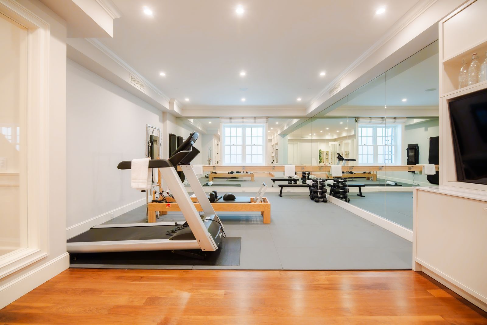 Photo 10 of 25 in An Elevated Take on Traditional Design in L.A.’s ...