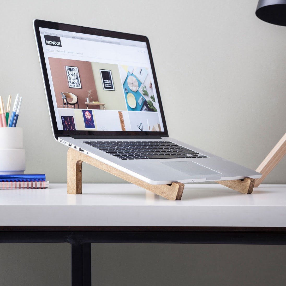 Raised Laptop Stand (4 Photos) - Dwell