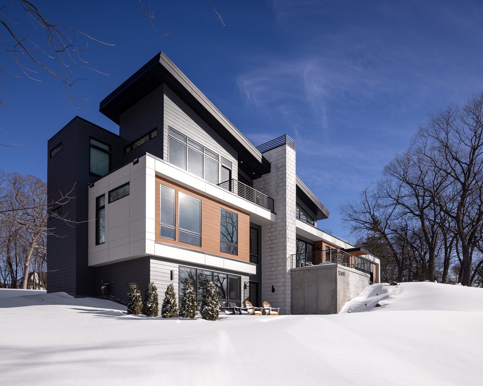 Photo 4 of 23 in Bald Eagle Lake Residence by Sustainable 9 Design ...