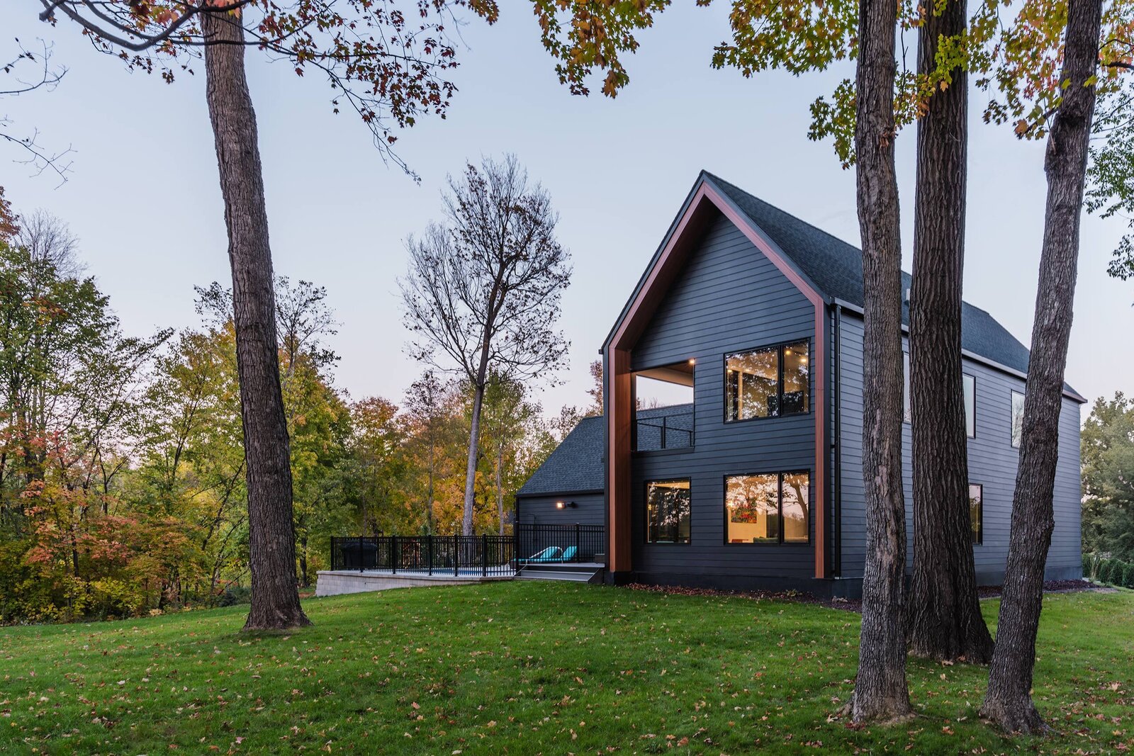 Photo 4 of 8 in Lakeview Residence by Sustainable 9 Design + Build - Dwell