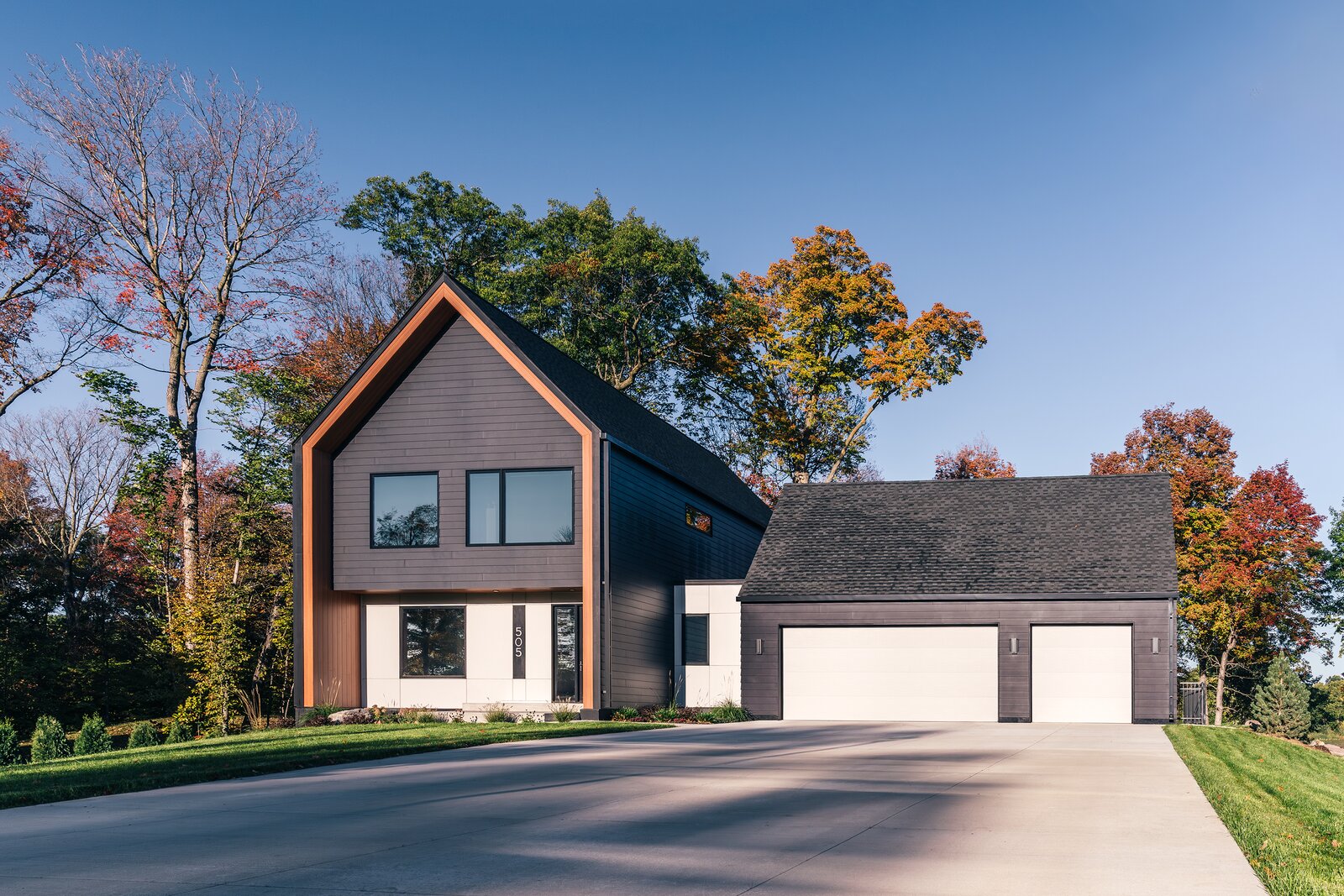 Photo 8 of 8 in Lakeview Residence by Sustainable 9 Design + Build - Dwell