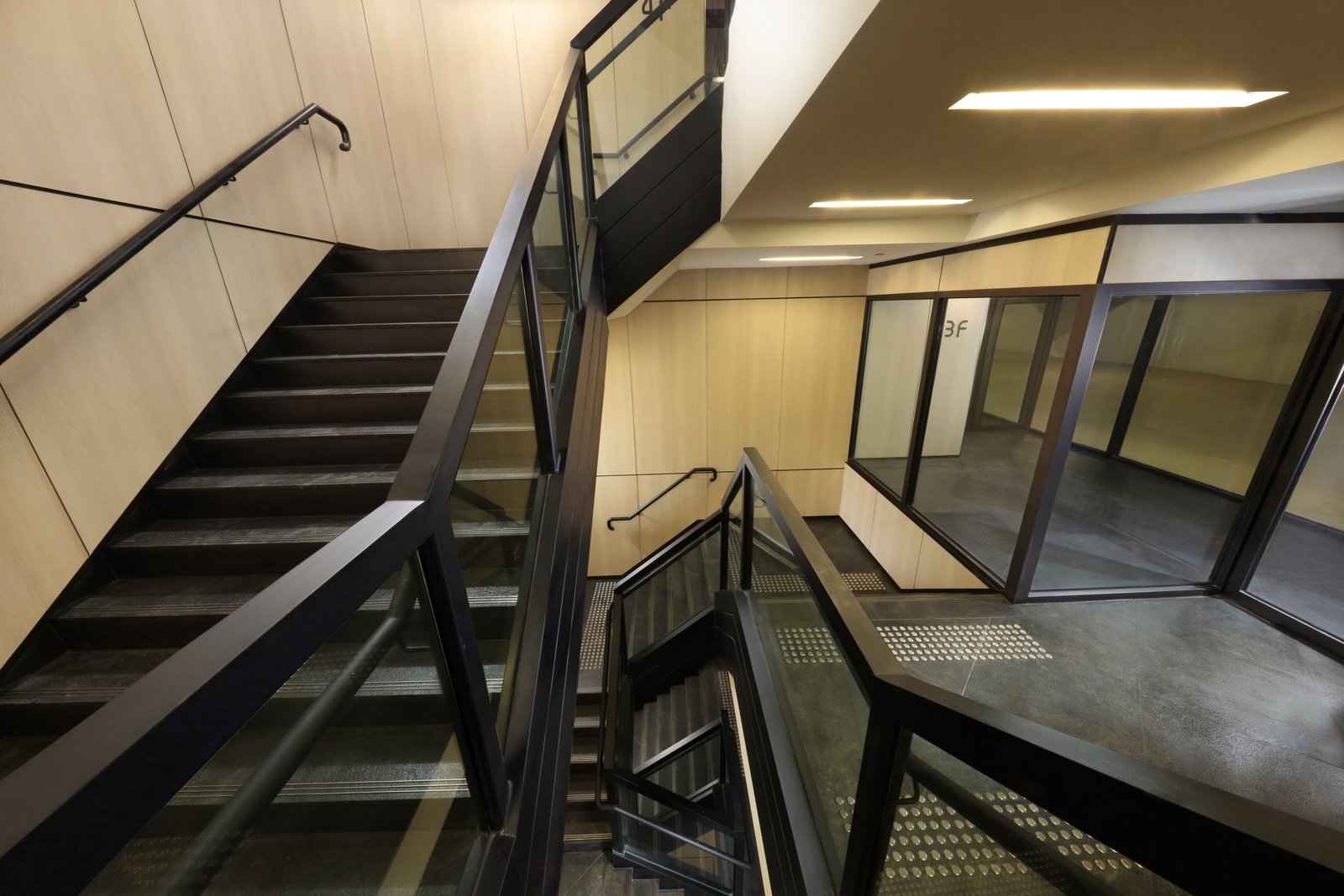 Photo 4 of 24 in TY Wider Building by ARTTA Concept Studio - Dwell