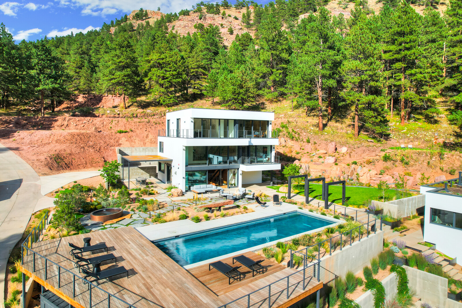 Photo 19 of 81 in The Tesla of Boulder Homes Offered at $14,750,000 by ...