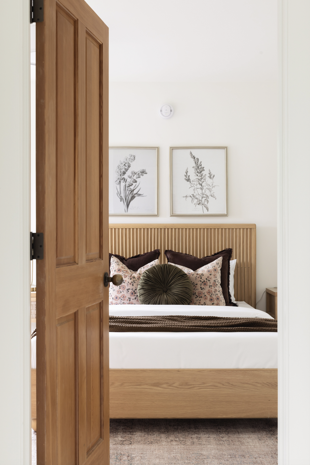 Photo 14 of 20 in The Venice Modern Craftsman by Scott Behrle - Dwell