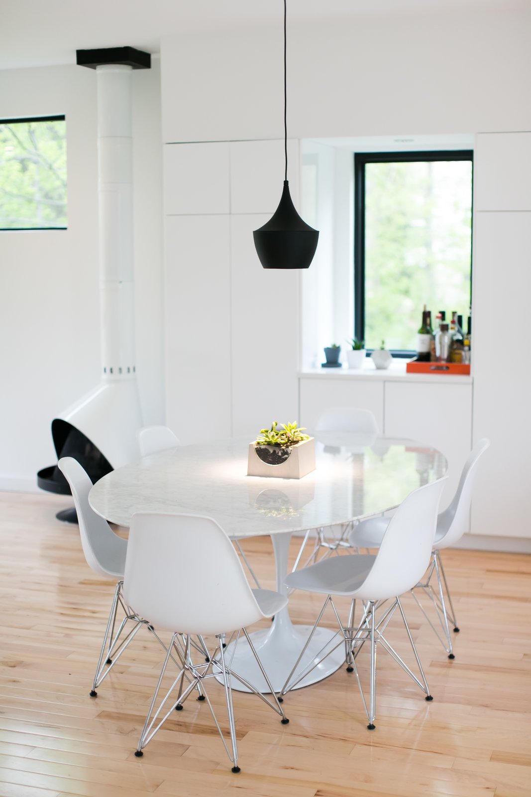 Photo 7 of 23 in The Sangar House by Mod Abode by Jamie Sangar - Dwell