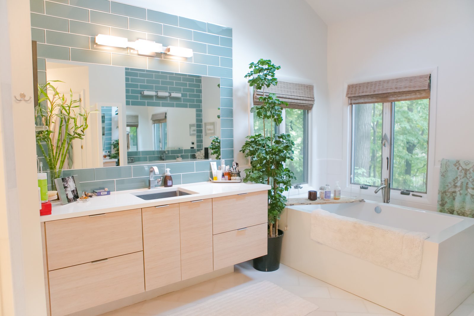 Photo 10 of 35 in Avriel Shull's "The Sanctuary" by Mod Abode by Jamie ...