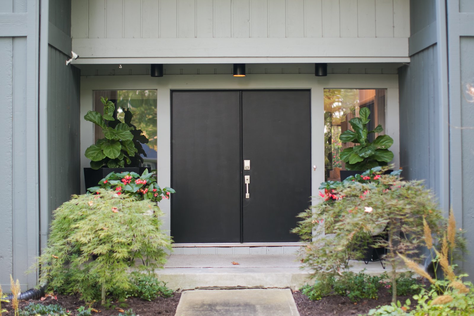 Photo 1 of 35 in Avriel Shull's "The Sanctuary" by Mod Abode by Jamie ...