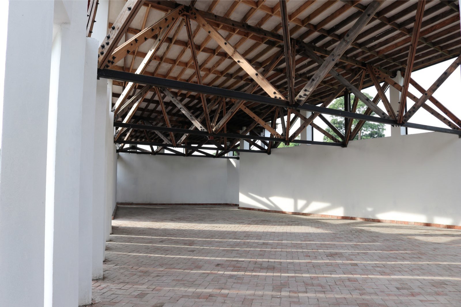 Photo 1 of 16 in Haiti Chapel by Webb Yates Engineers - Dwell