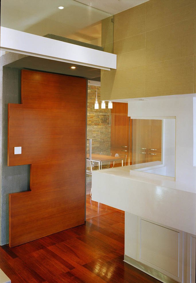 Photo 3 of 18 in Elle shaped house by Leonardo Pascoletti - Dwell