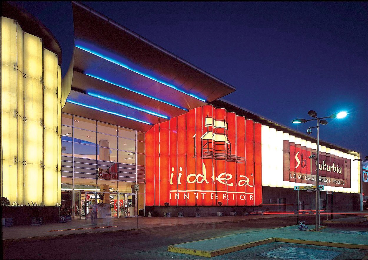 Photo 6 of 6 in Plaza Central by MAC Arquitectos Consultores - Dwell