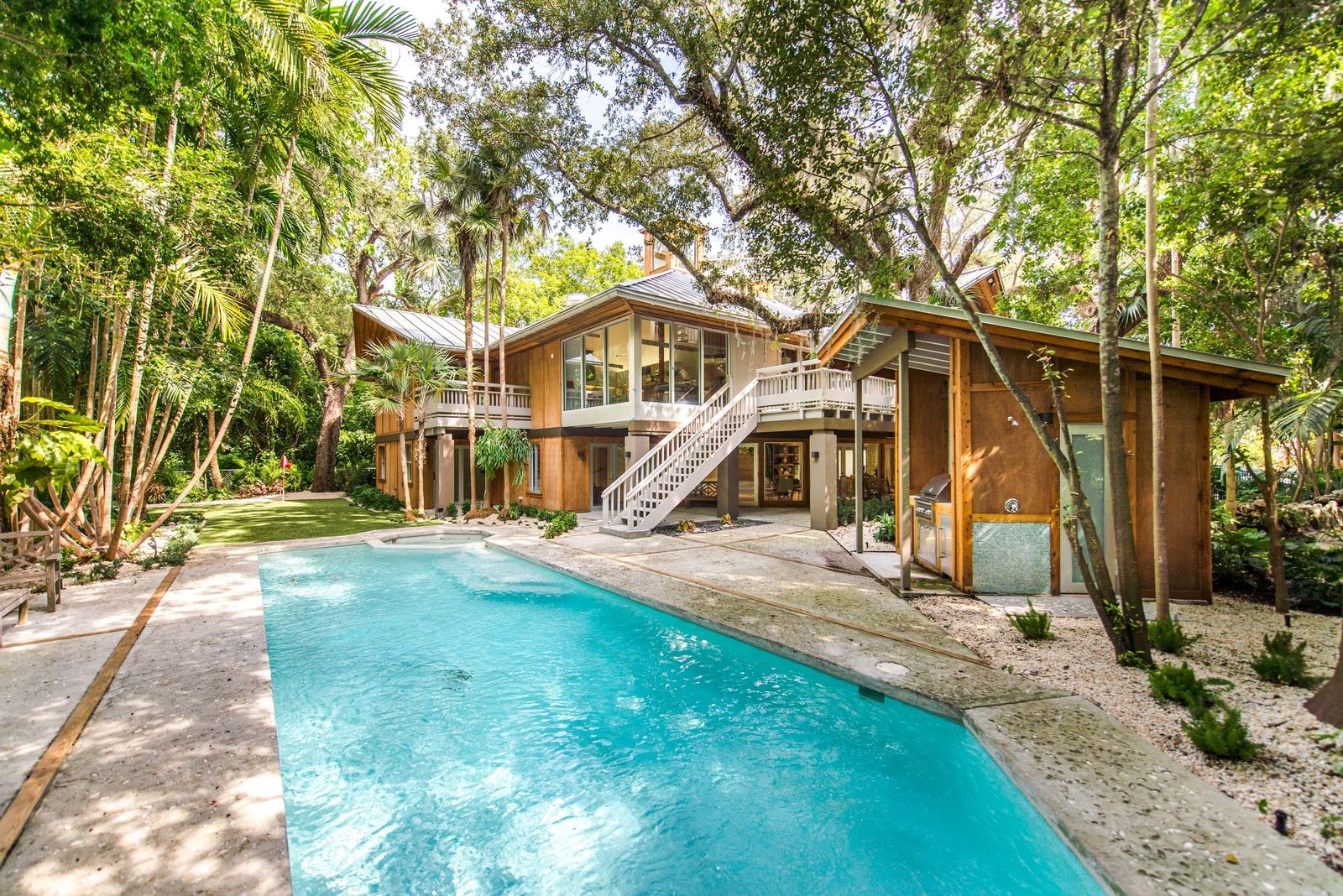 Photo 11 of 14 in The Tree House by Sow Design Studio - Dwell