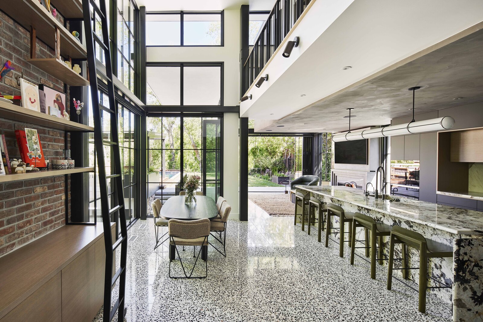 Photo 4 of 11 in Red Butte House by Lloyd Architects - Dwell