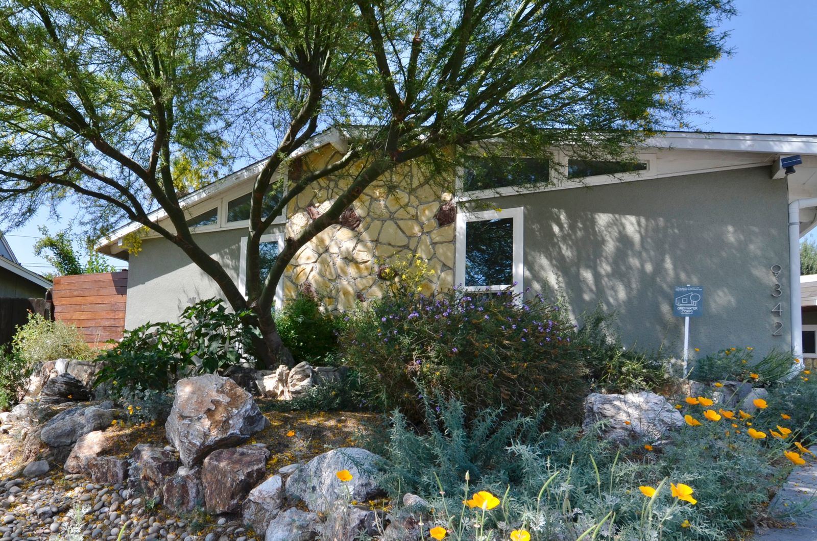 Photo 2 of 75 in Eco Meets MCM by Modern Homes Los Angeles - Dwell