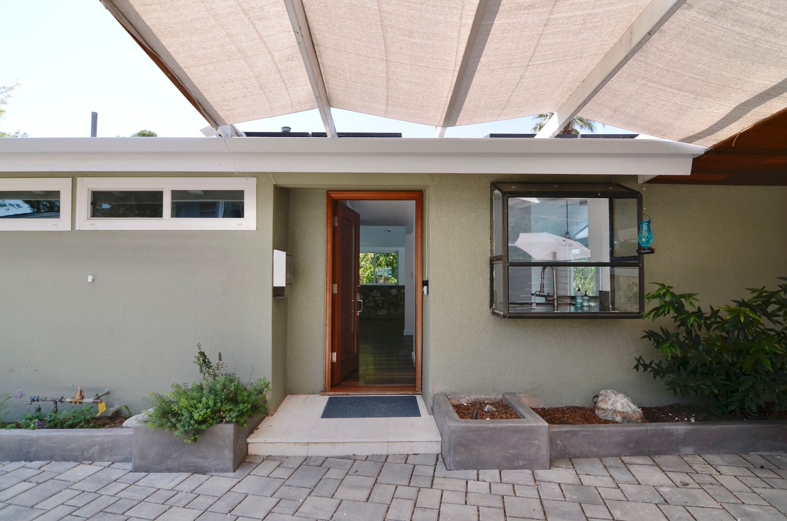 Photo 7 of 75 in Eco Meets MCM by Modern Homes Los Angeles - Dwell