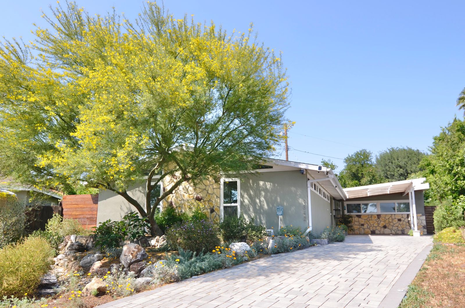 Photo 1 of 75 in Eco Meets MCM by Modern Homes Los Angeles - Dwell