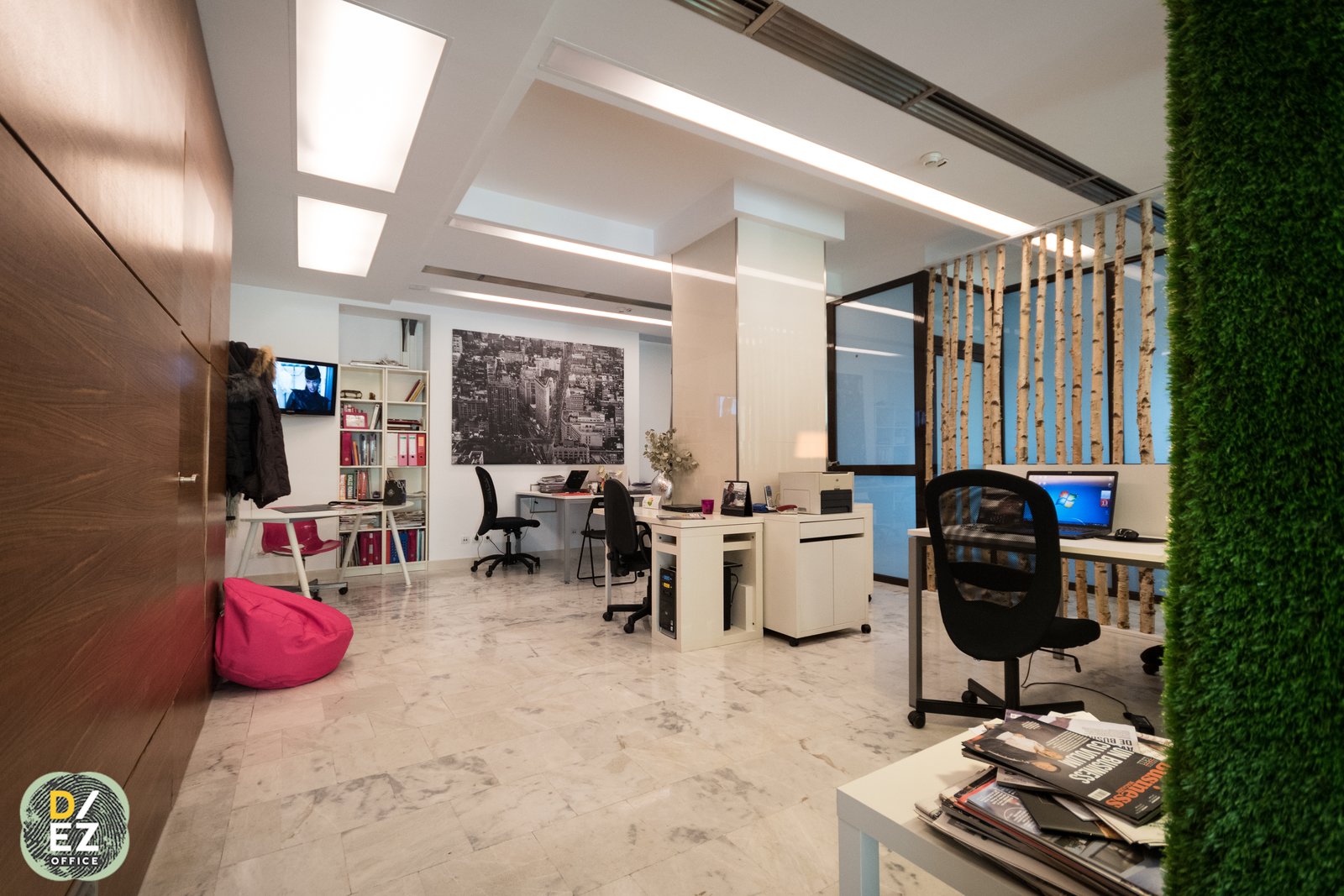 Photo 9 of 11 in Greenery Office by Diez Office - Dwell