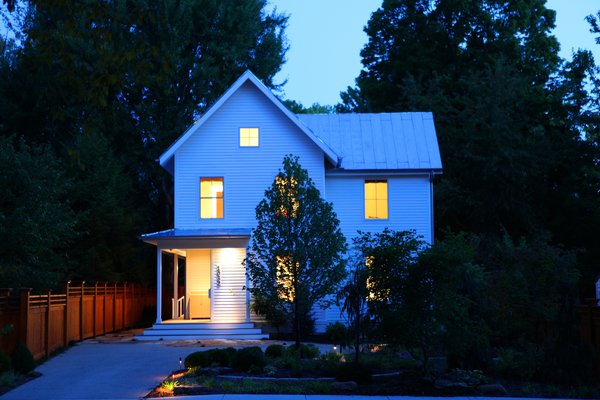 Urban Farmhouse Modern Home in Bloomington, Indiana by ONE 10 STUDIO ...