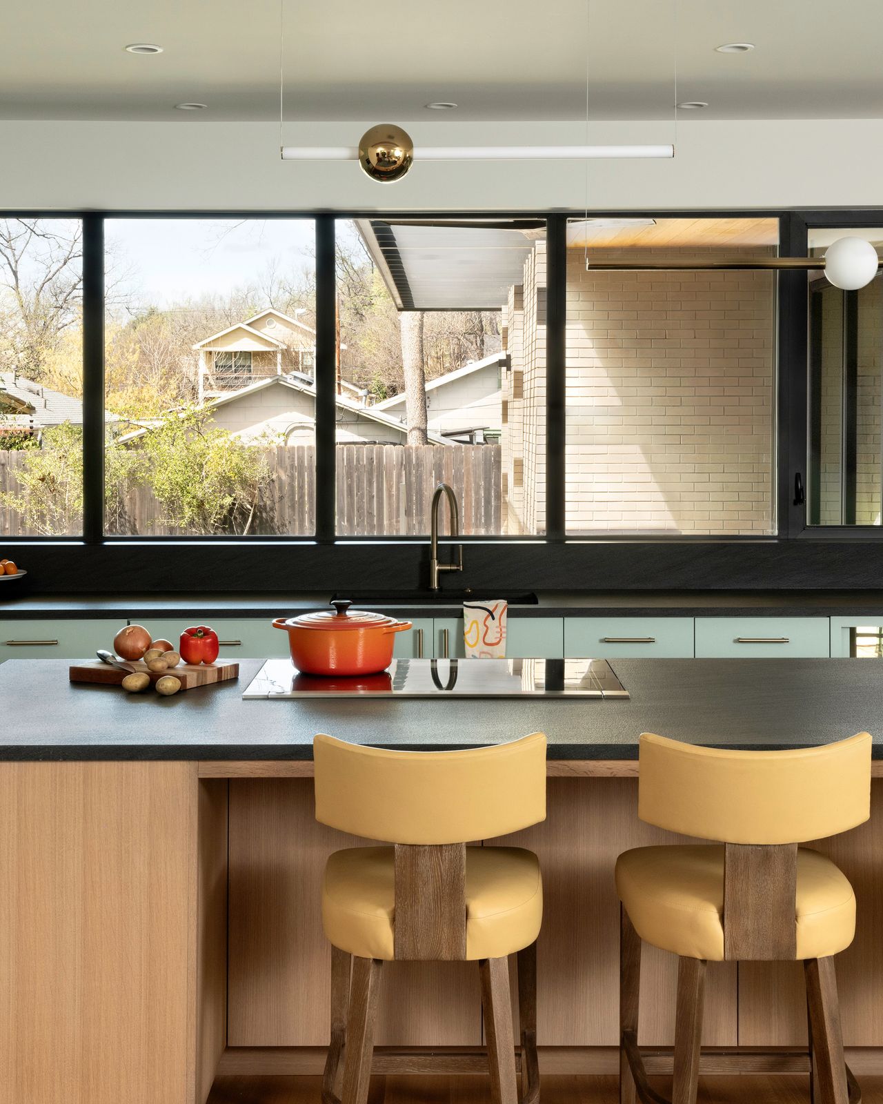 Photo 7 of 22 in Triptych House by Matt Fajkus Architecture - Dwell