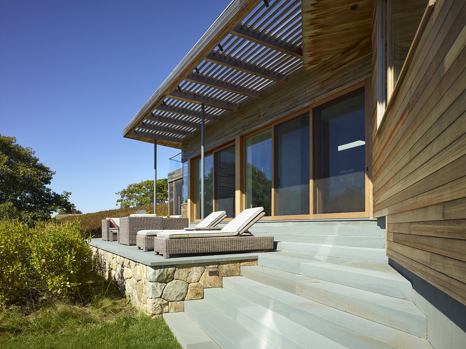 Photo 5 of 15 in Vineyard Farm House by Charles Rose Architects - Dwell