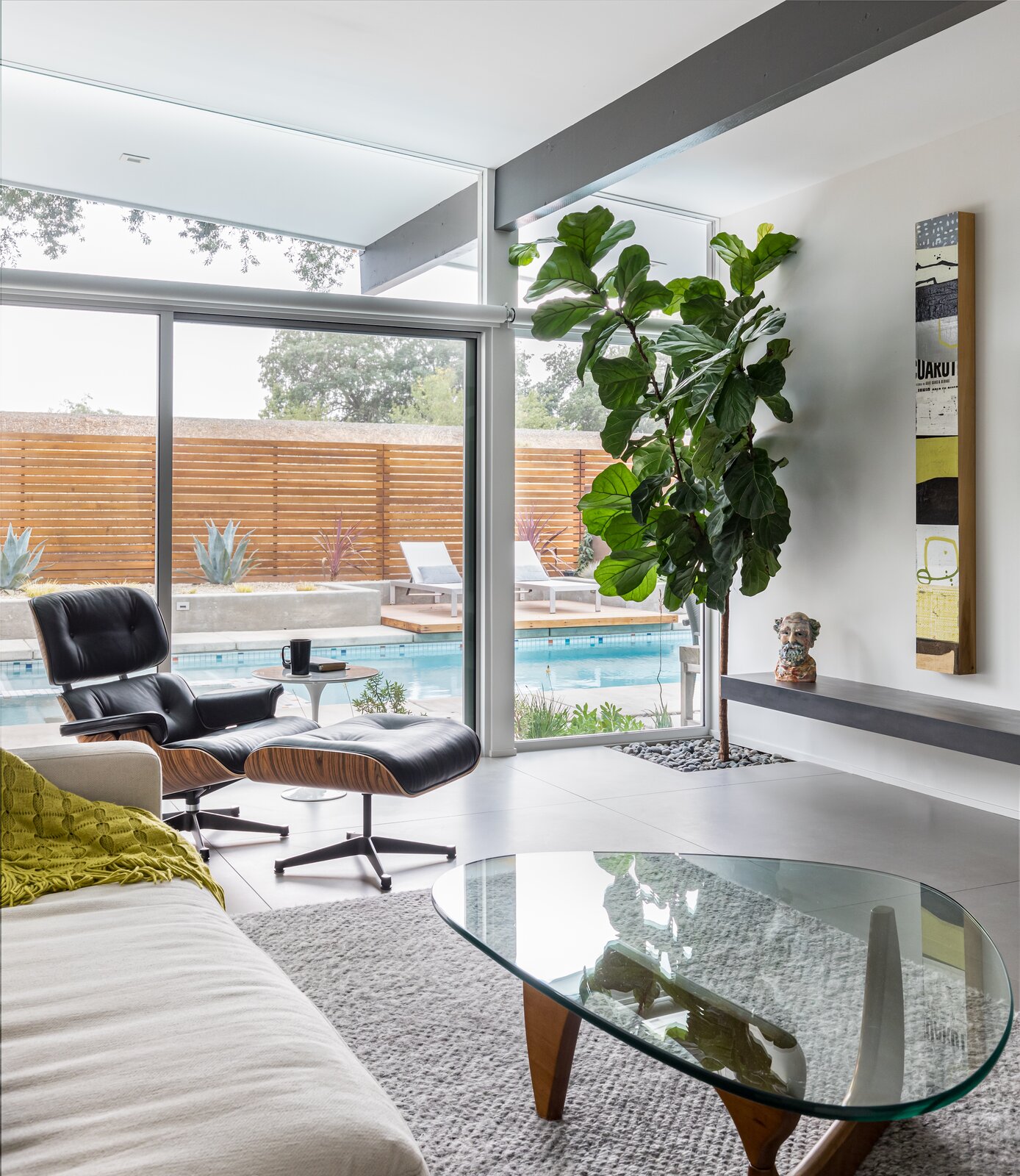 Photo 9 of 22 in Sacramento Streng Bros Home by Benning Design ...