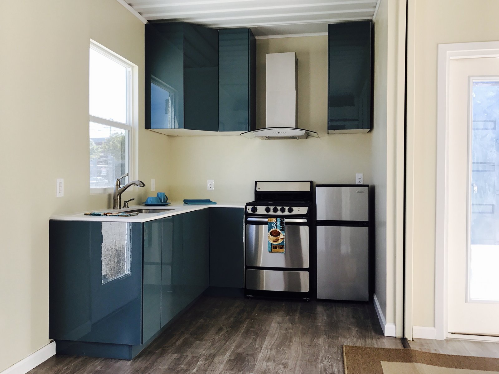 Photo 4 of 4 in Make it Modular 320A by Make it Modular, LLC - Dwell